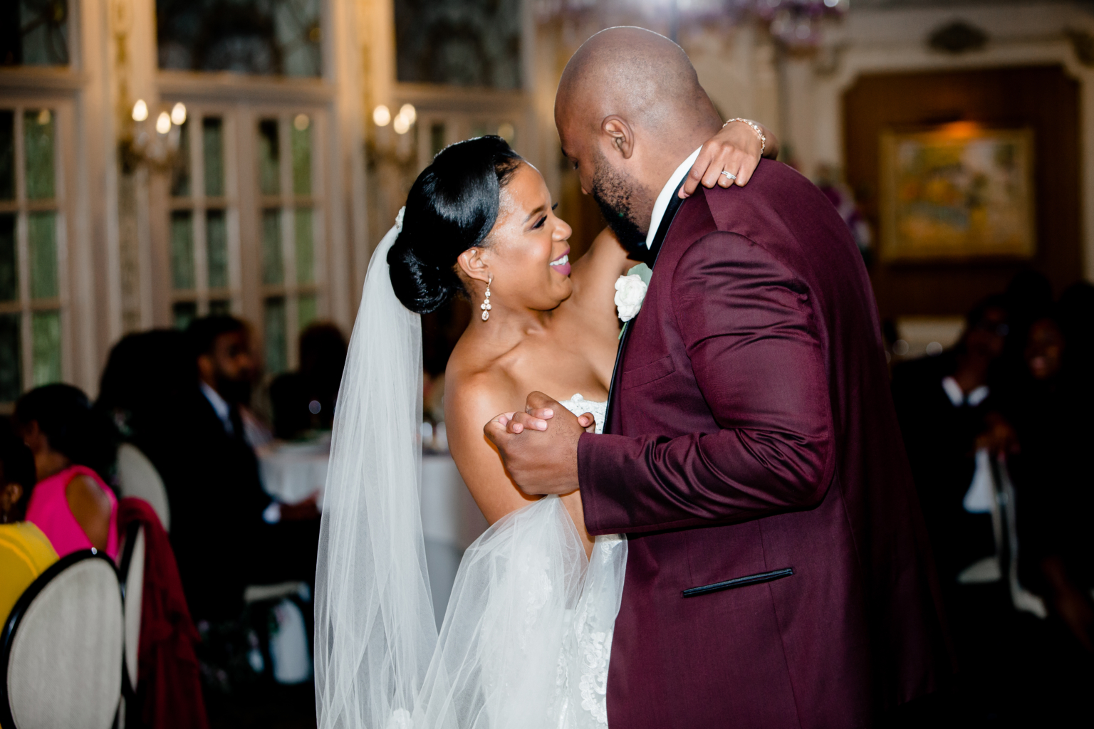 Wedding Reception Ambient Lighting: Your Ultimate Guide!