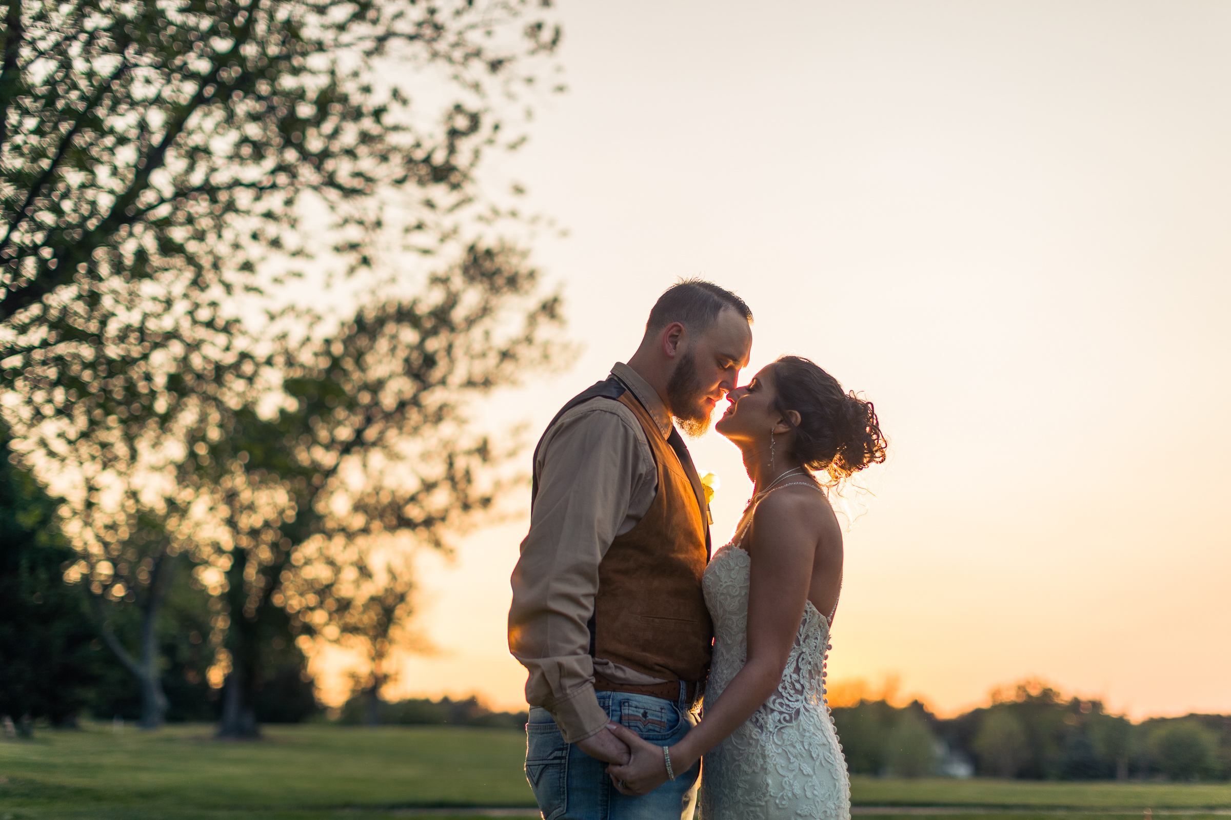 Bogey’s Ballroom Wedding Photos And Videos - Enchanted Celebrations